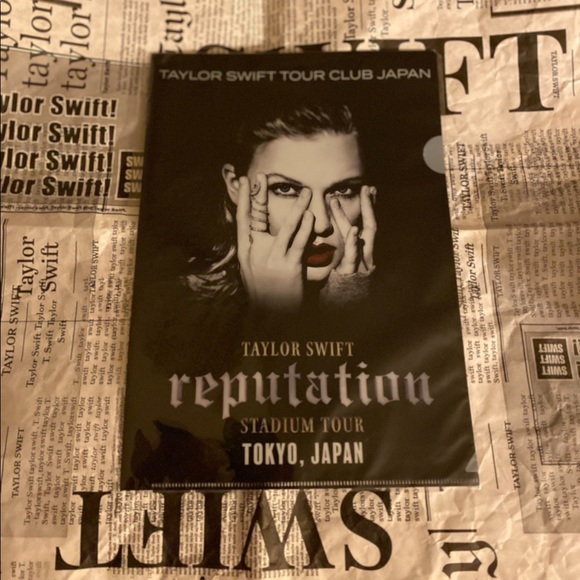 Taylor Swift | Accessories | Rare Taylor Swift Reputation Rep Era ...